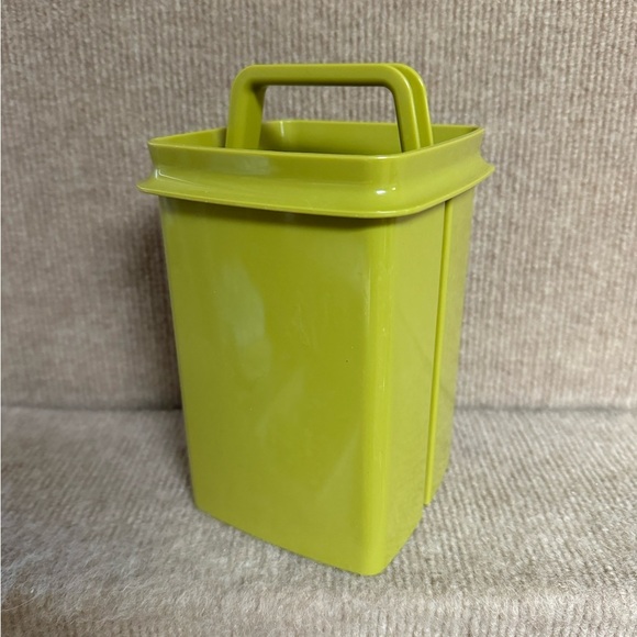 Tupperware | Kitchen | Tupperware Pick A Pickle Container | Poshmark